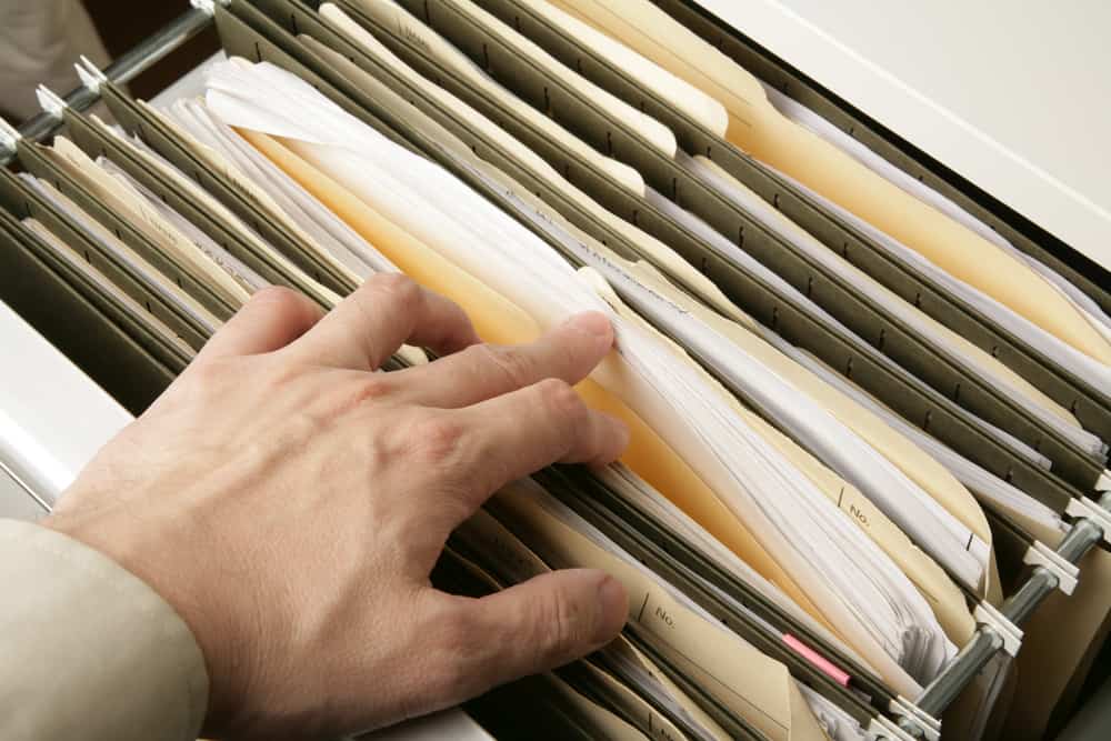 6 passos para organizar seus documentos domésticos | Familia